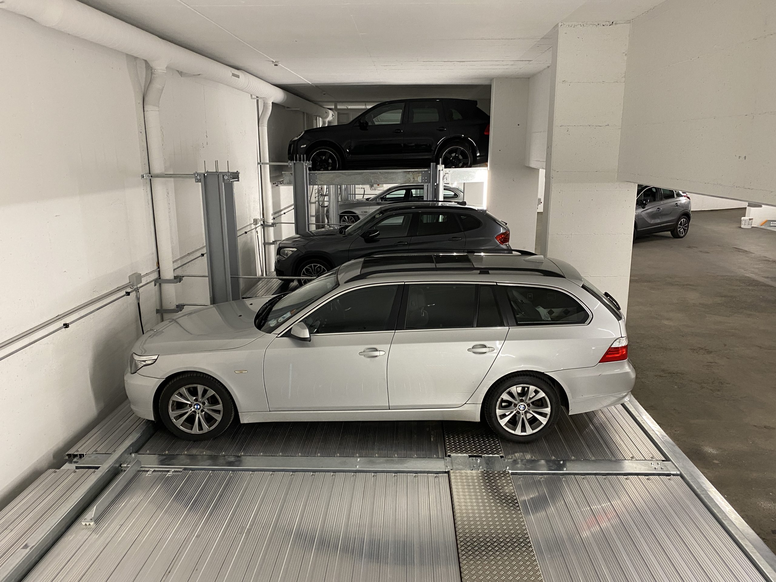 Doppelparker Service| Sanierung von Parksystemen | Wartungen